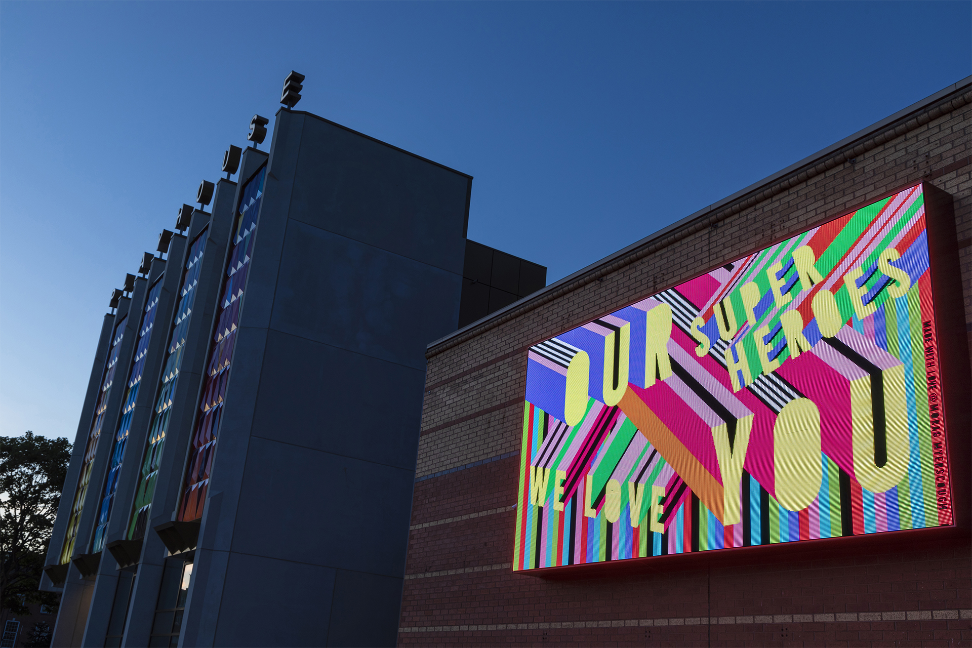 LED displays – UXGlobal